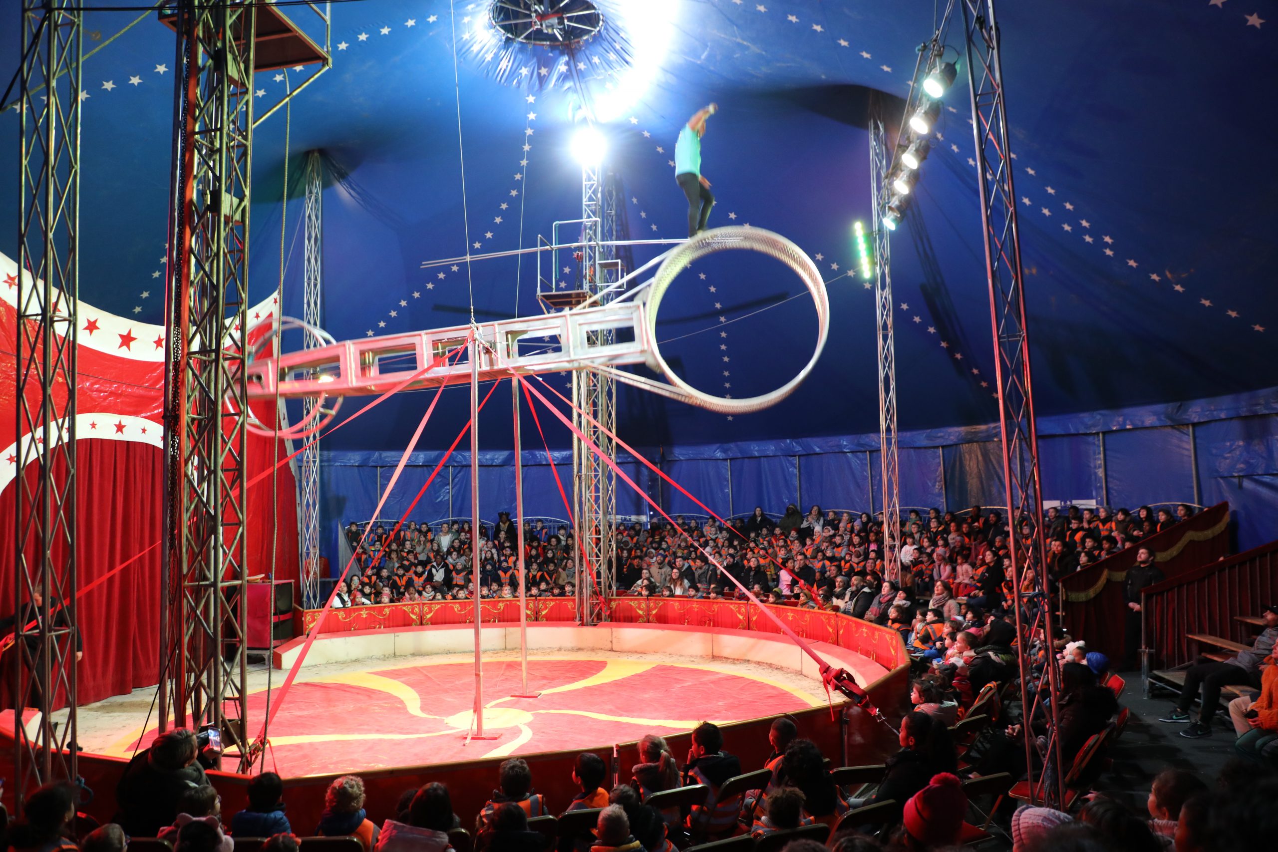 Cirque Achille Zavatta > Spectacle offert aux clubs de loisirs ...